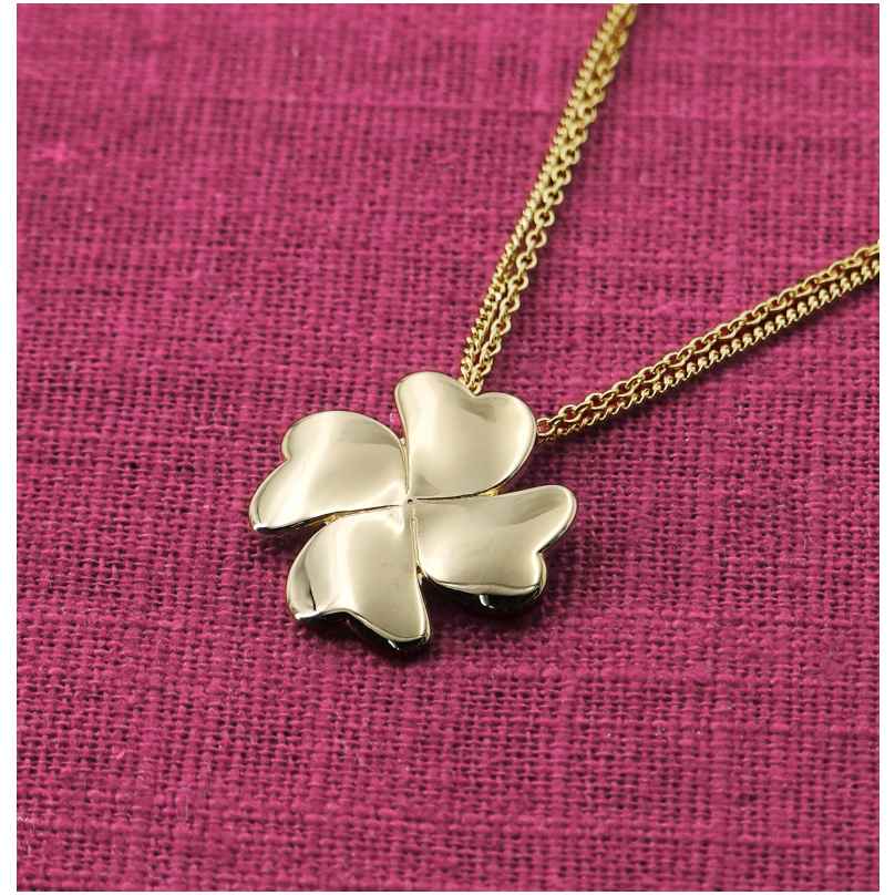 trendor 15633 Shamrock Pendant Gold 333 / 8K with Gold-Plated Silver Chain
